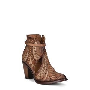 Cuadra | Shoes | Nib Cuadra Ankle Boots | Poshmark